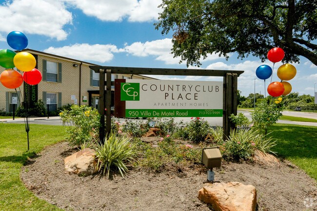 Country Club Place - Houston, TX | Apartment Finder