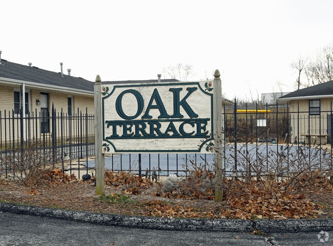 Oak Terrace - Springfield, MO | Apartment Finder