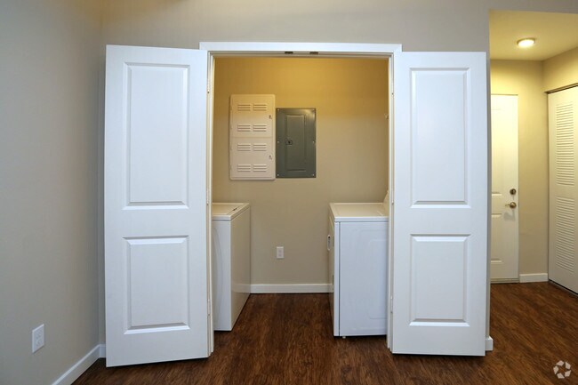 High Ridge Landing - Boynton Beach, FL | Apartment Finder