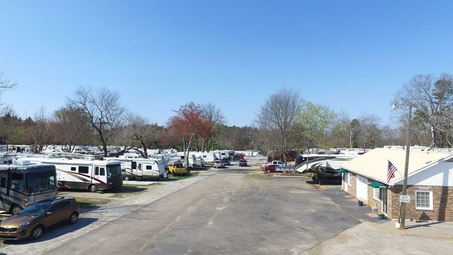 Springwood RV Park - Greenville, SC | Apartment Finder